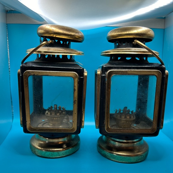 Vintage | Accents | Vintage Kerosene Colonial Carriage Lamp Metal And ...